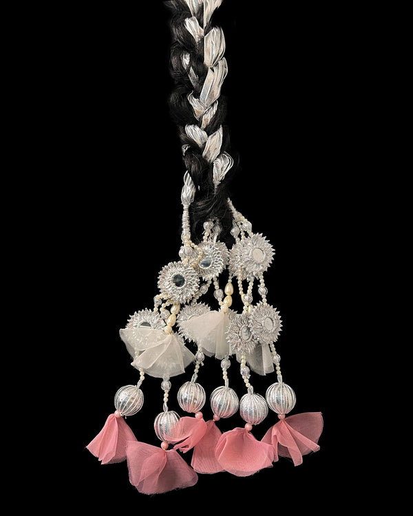 Gota Paranda – zarthebrand